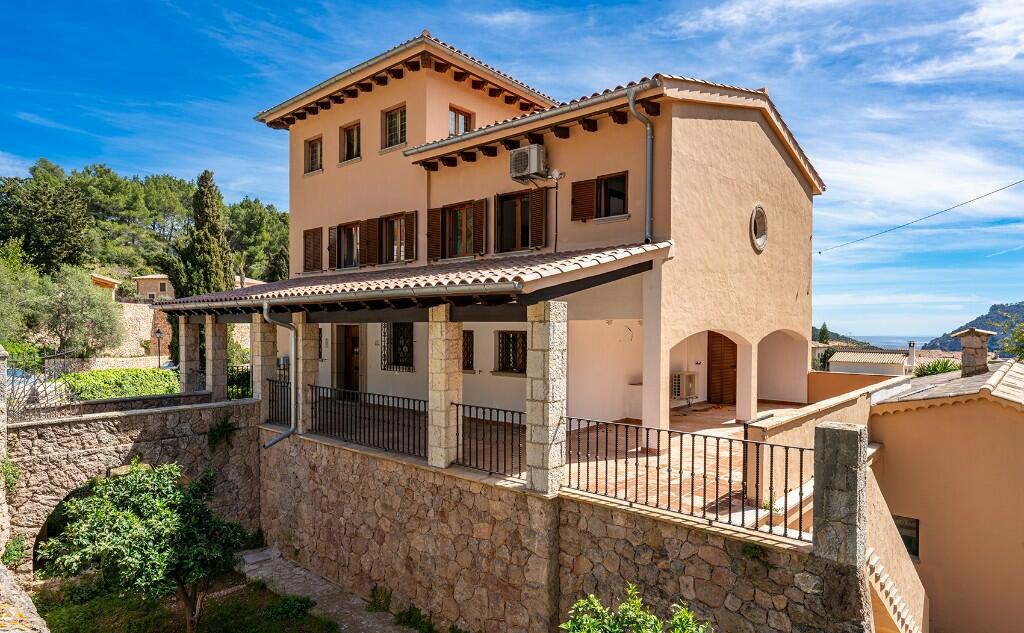 7 bedroom chalet for sale in Valldemossa, Mallorca, Balearic Islands, Spain