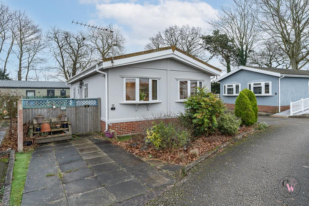 2 bedroom park home for sale in Forest Road, Oakmere, Northwich, CW8