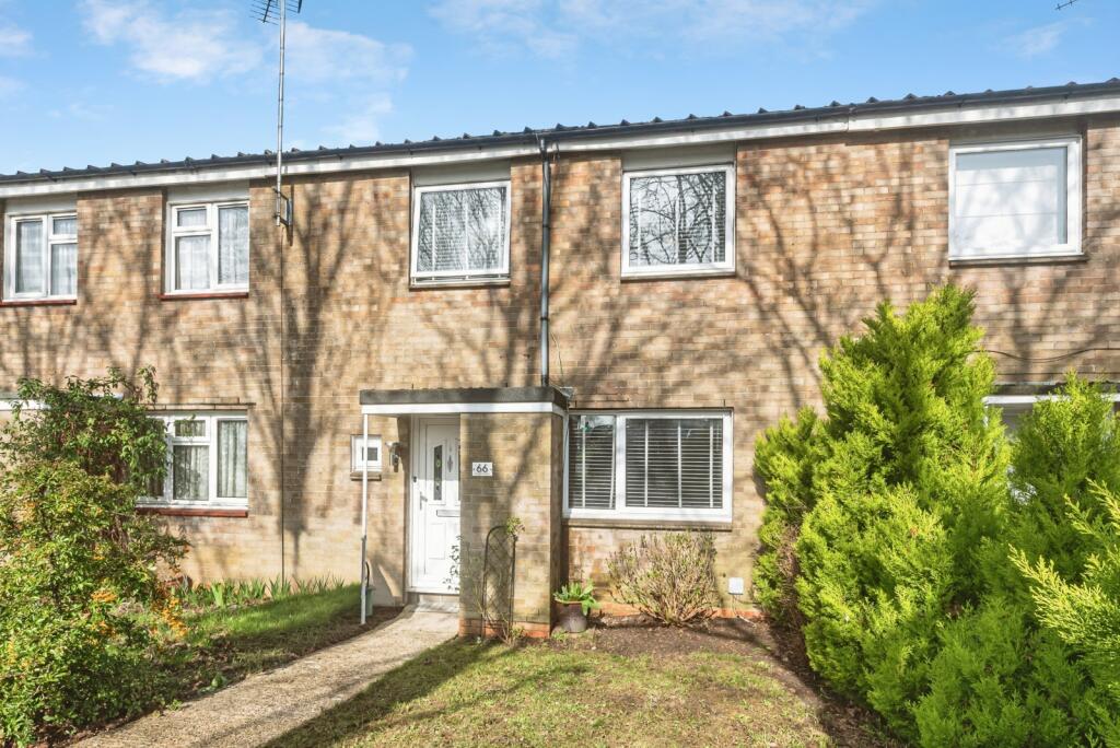 3 bedroom terraced house for sale in Knight Street, Basingstoke ...