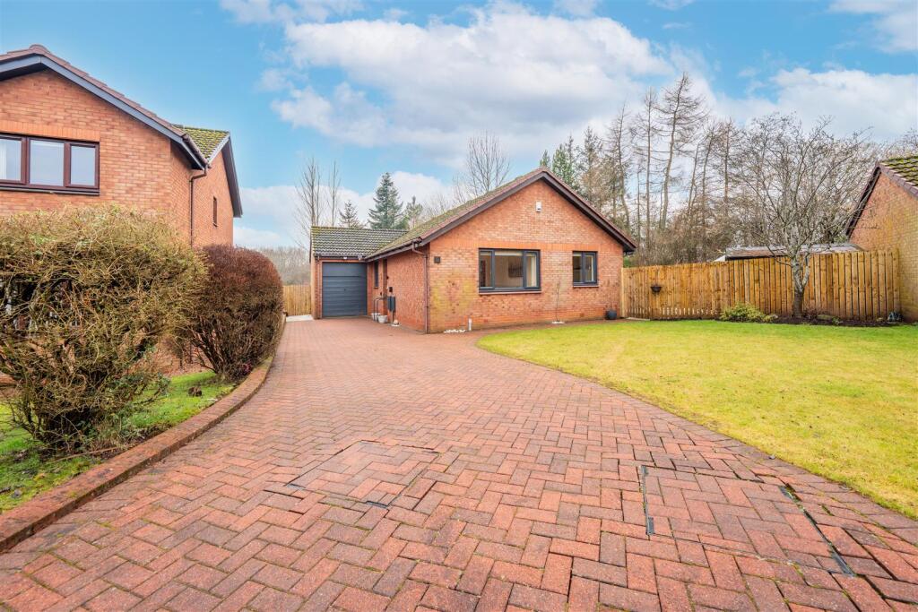 3 bedroom house for sale in Abbotsford Crescent, Perth, PH1