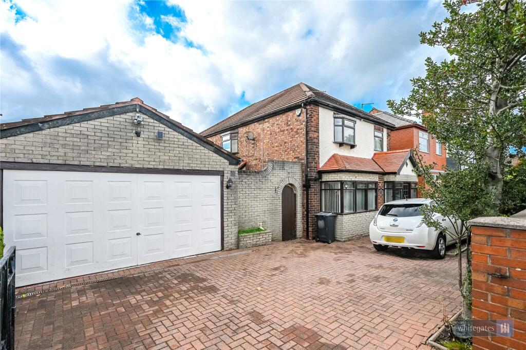 4 bedroom detached house for sale in Delph Lane, Whiston, Prescot ...