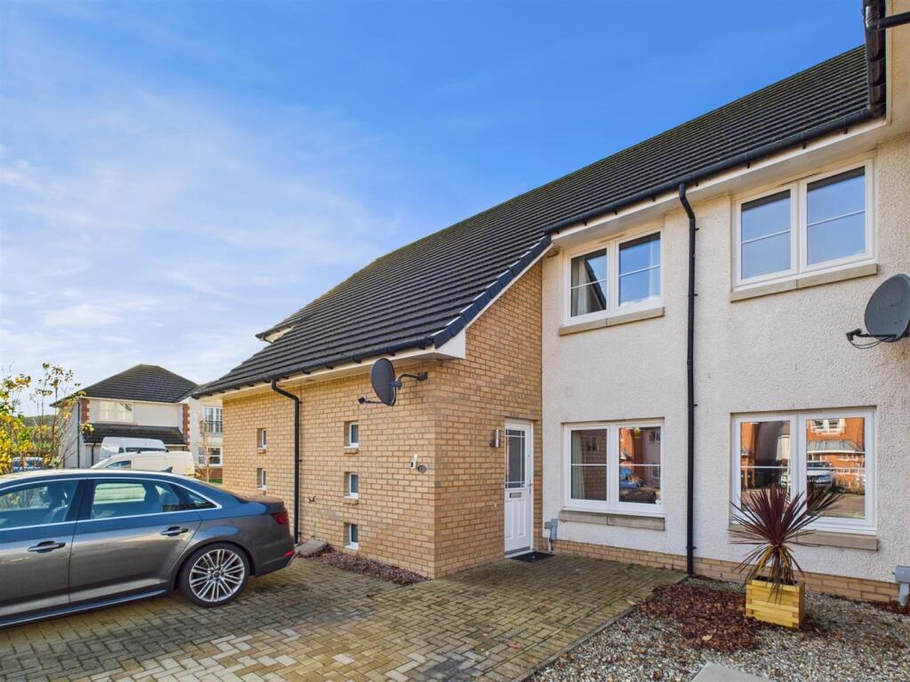 2 bedroom terraced house for sale in 30 Poplar Avenue, Bridge Of Earn ...