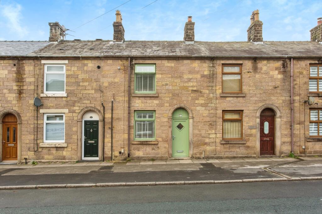2 bedroom terraced house for sale in Chorley Road, Adlington, Chorley ...