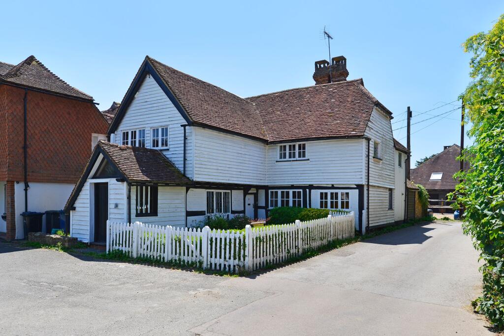 4 bedroom detached house for sale in The Village, Ewhurst, GU6