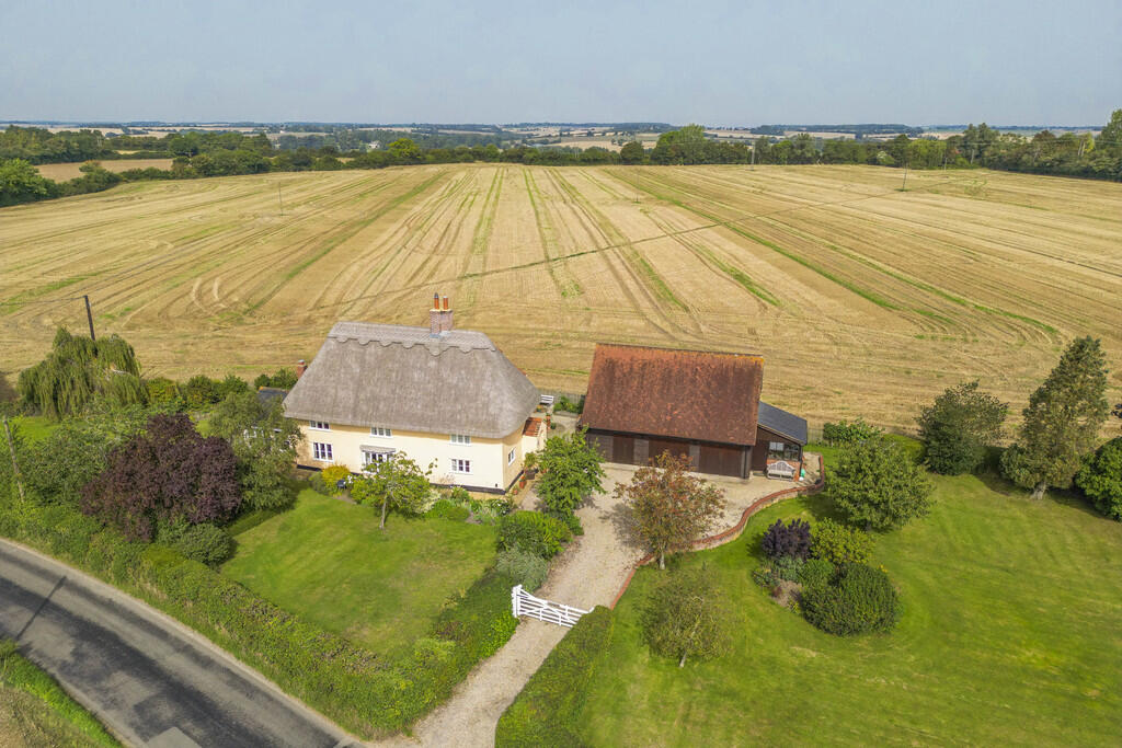 4 bedroom detached house for sale in Pentlow, Sudbury, Suffolk, CO10