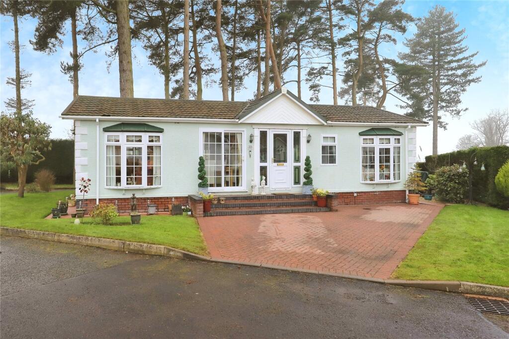 2 bedroom detached house for sale in Holyhead Road, Albrighton ...