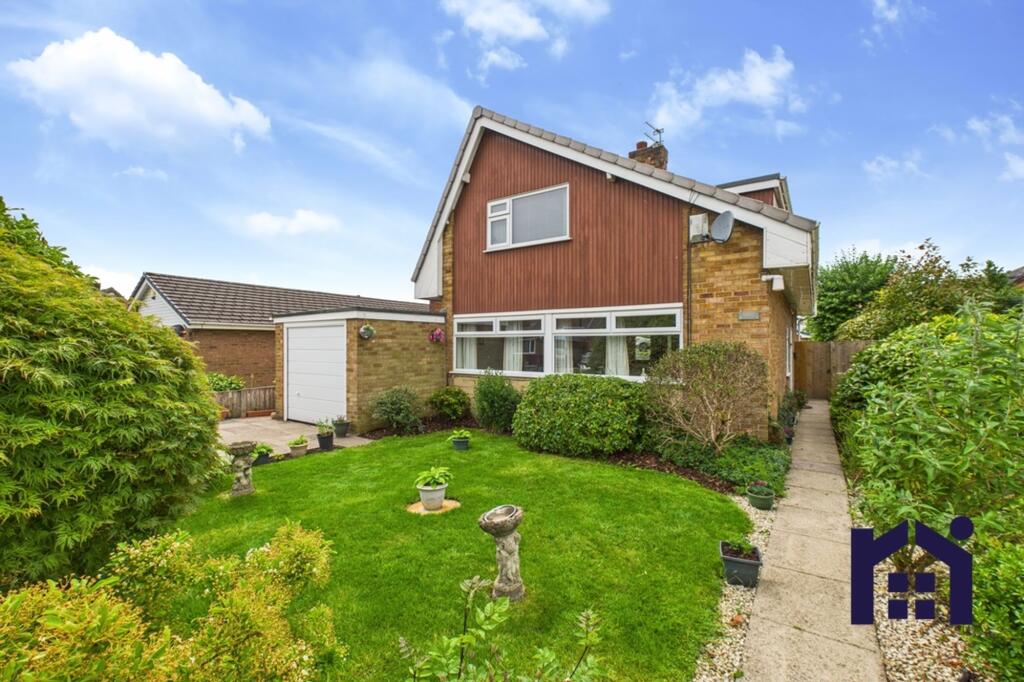4 bedroom detached house for sale in The Fields, Eccleston, PR7 5SD, PR7