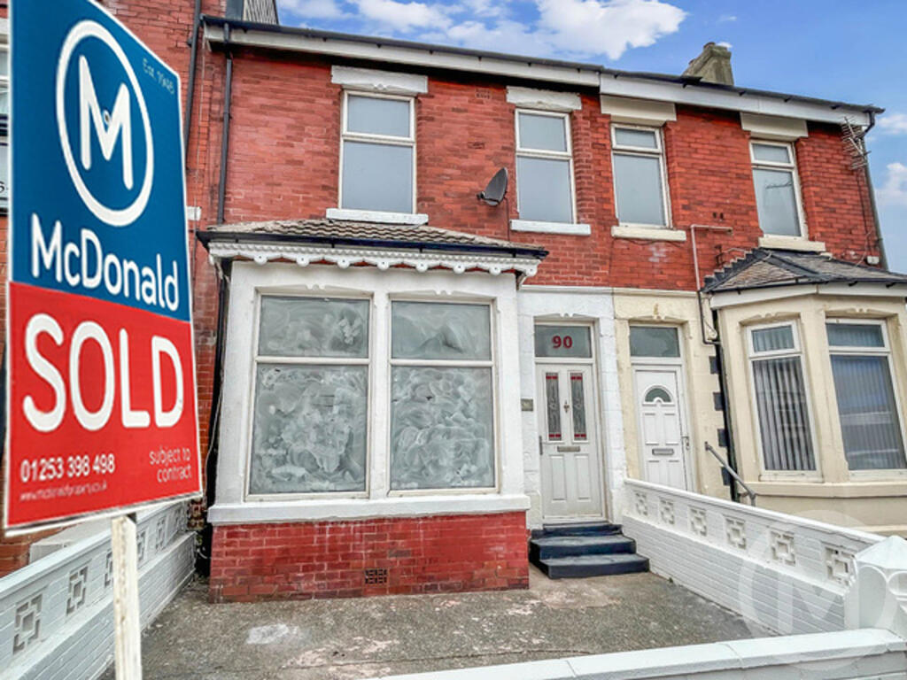4 bedroom terraced house for sale in Lord Street, Blackpool, FY1 2DJ, FY1