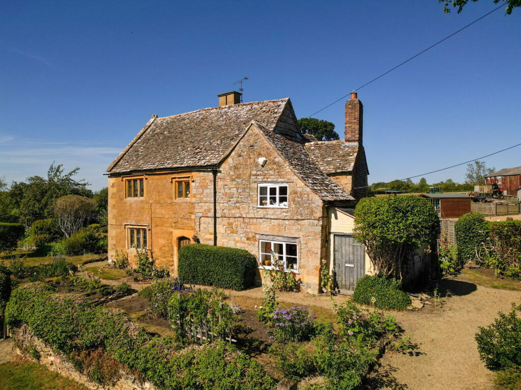 3 bedroom cottage for sale in Willington, Shipston-on-stour, CV36 5AS, CV36