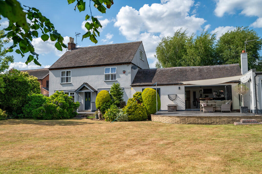 5 bedroom detached house for sale in Main Street, Ambaston, Derby, DE72