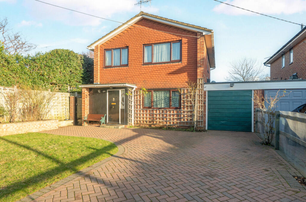 4 bedroom detached house for sale in Cramhurst Lane, Witley, Godalming ...