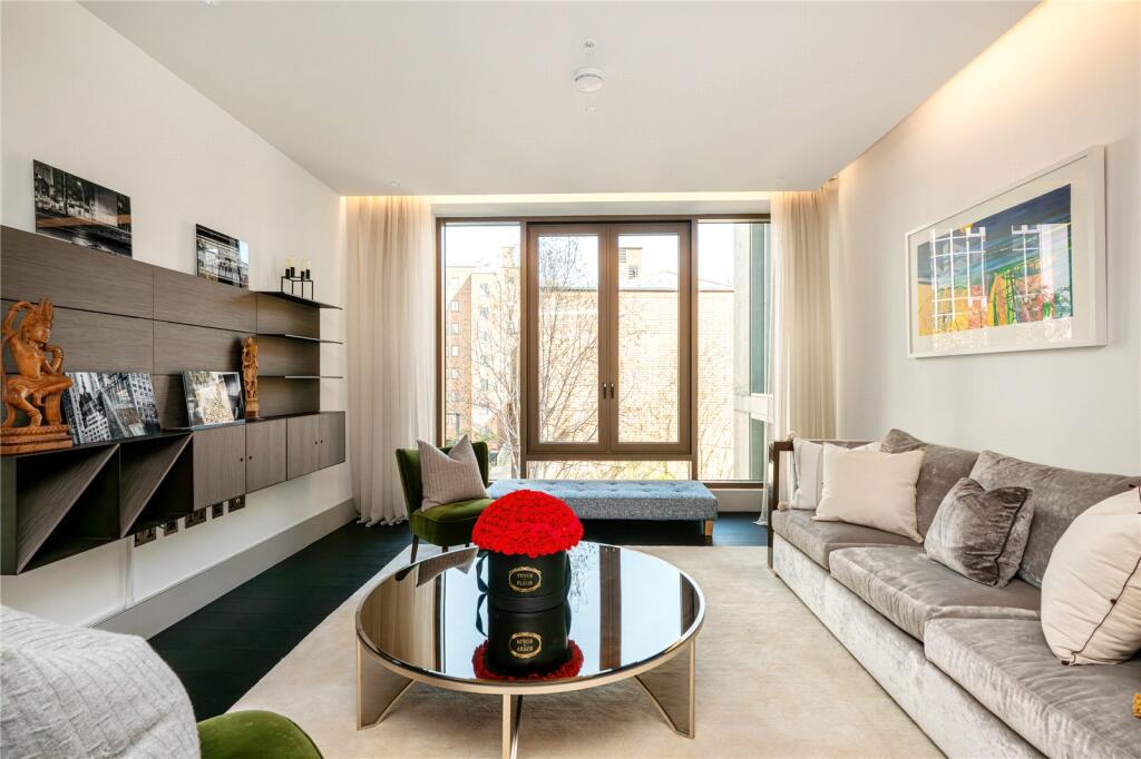 2 bedroom apartment for sale in Victoria Street, Victoria, London, SW1H