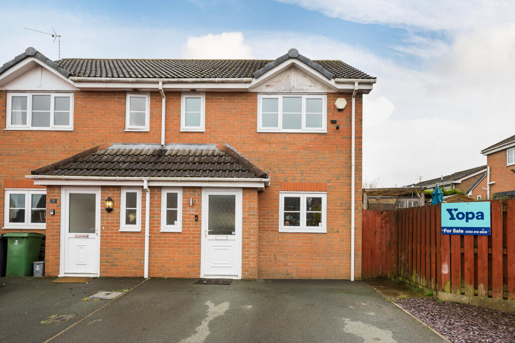 2 bedroom semi-detached house for sale in Broughton Heights, Wrexham, LL11