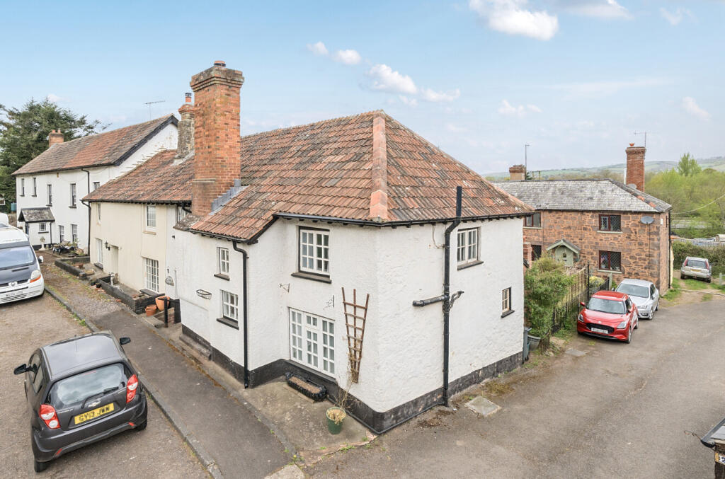 2 bedroom end of terrace house for sale in Beare Square, Beare ...