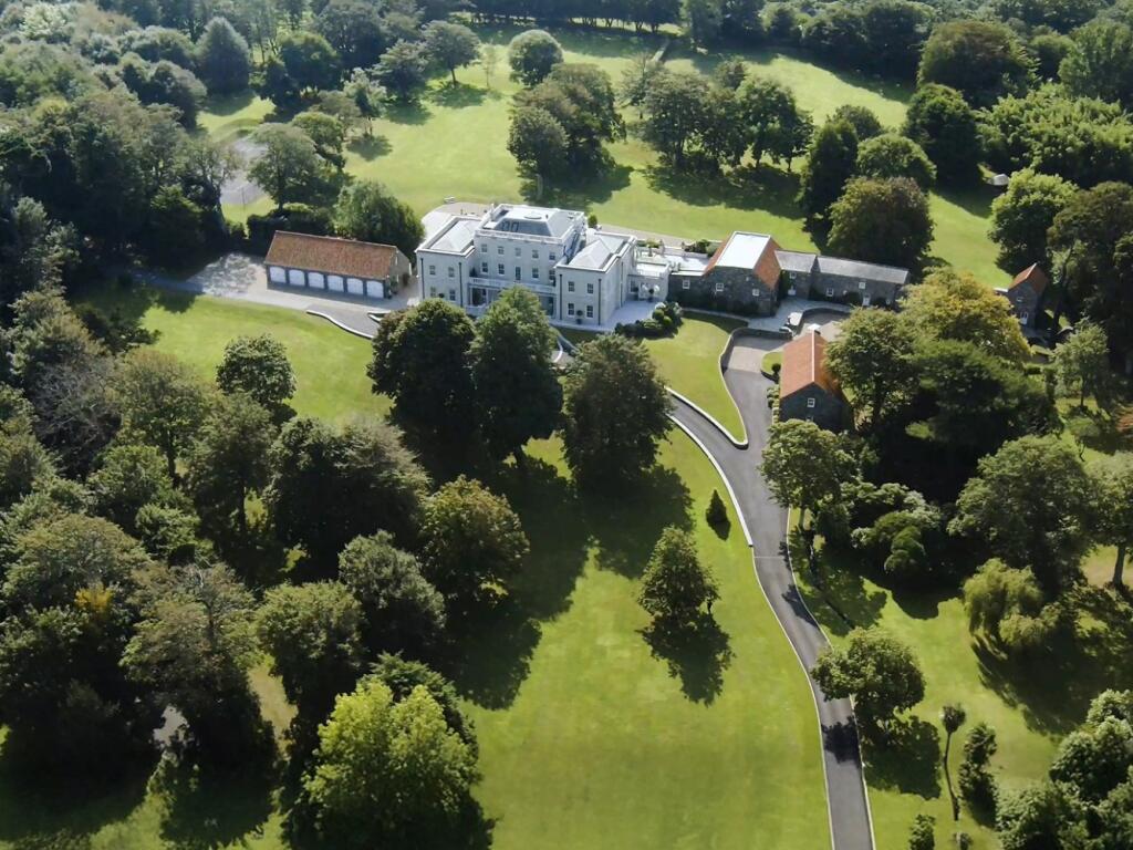 7 bedroom property for sale in Fosse Andre, St. Peter Port, Guernsey, GY1