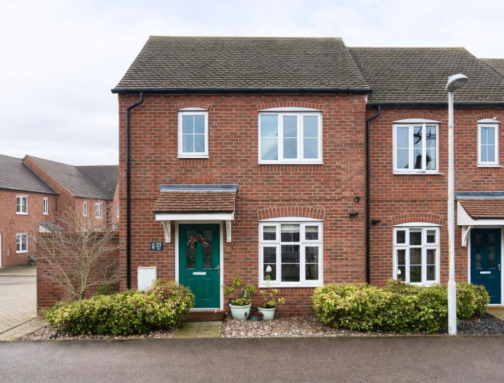 3 bedroom semi-detached house for sale in East Hall Walk, Sittingbourne ...