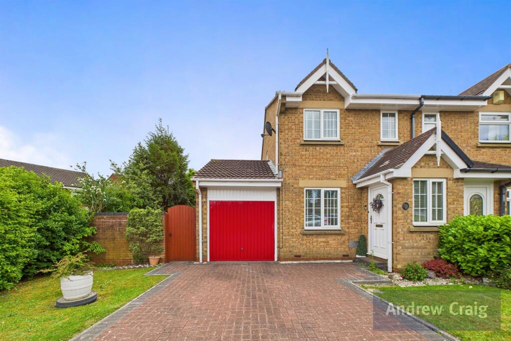 2 bedroom semi-detached house for sale in Redshank Close, Washington, NE38
