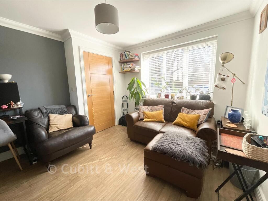 3 bedroom end of terrace house for sale in Mulberry Gardens, Goring-By ...