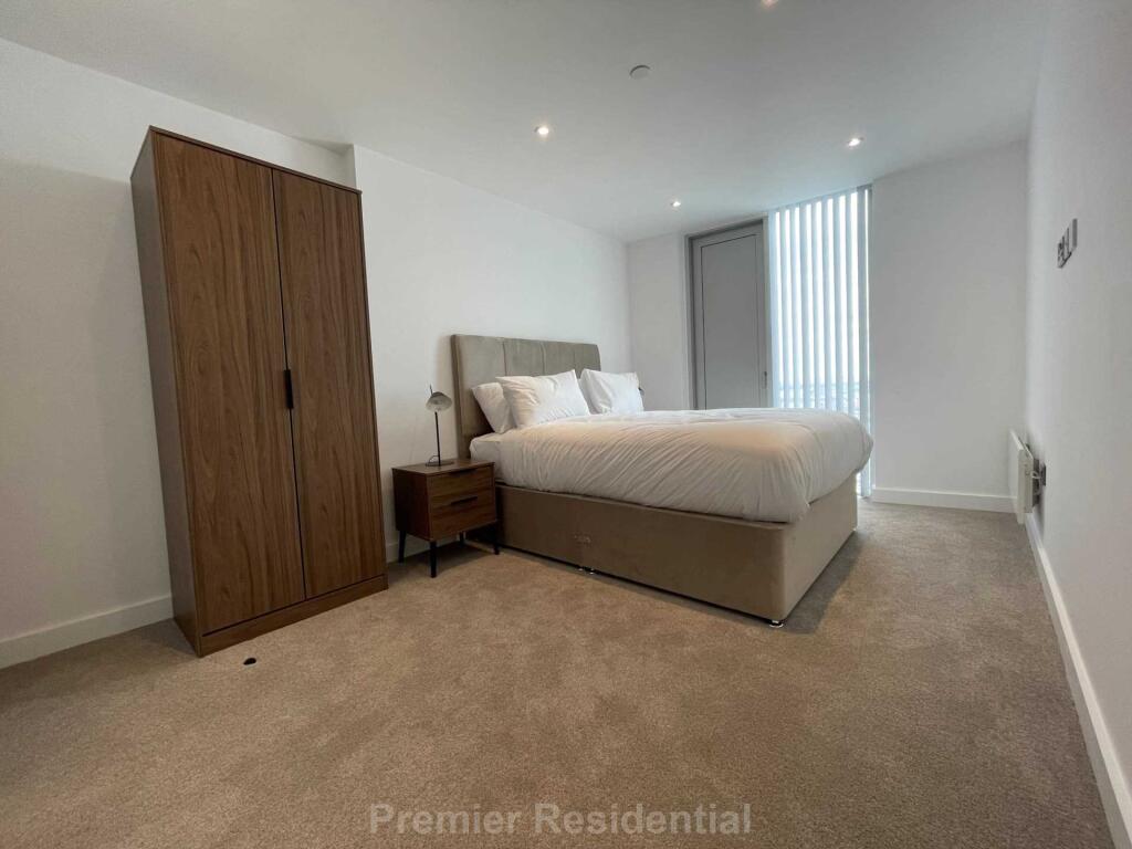 2 bedroom apartment for sale in Deansgate Square, East Tower ...