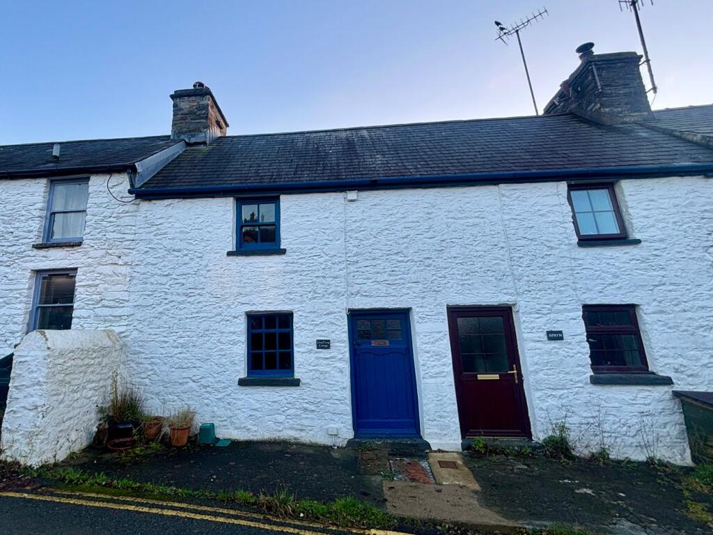 2 bedroom terraced house for sale in Pentre, Tregaron, SY25