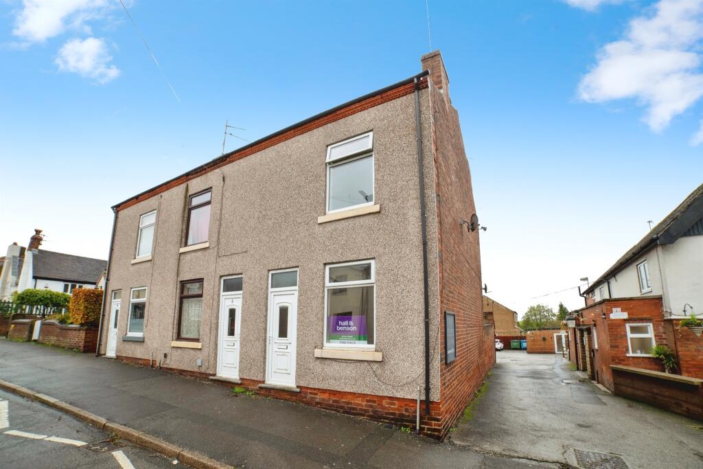 2 bedroom end of terrace house for sale in High Street, Heanor, DE75