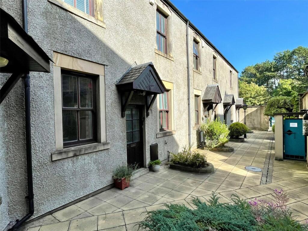 2 bedroom terraced house for sale in Thurnham Street, Lancaster ...