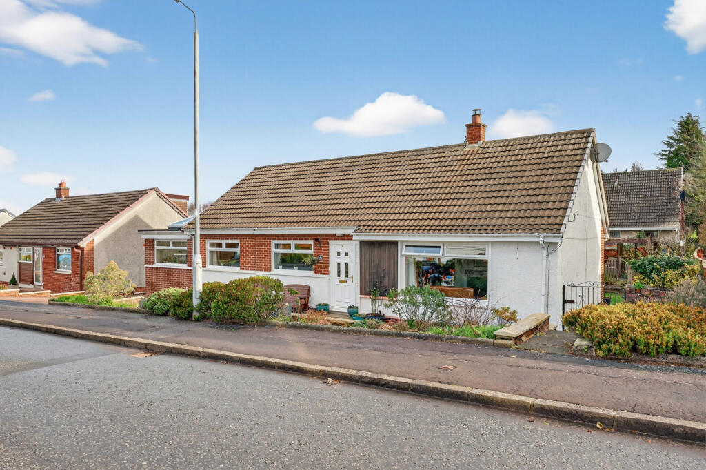 4 bedroom bungalow for sale in 17 Crofthead Road, Ayr, KA7 3NB, KA7