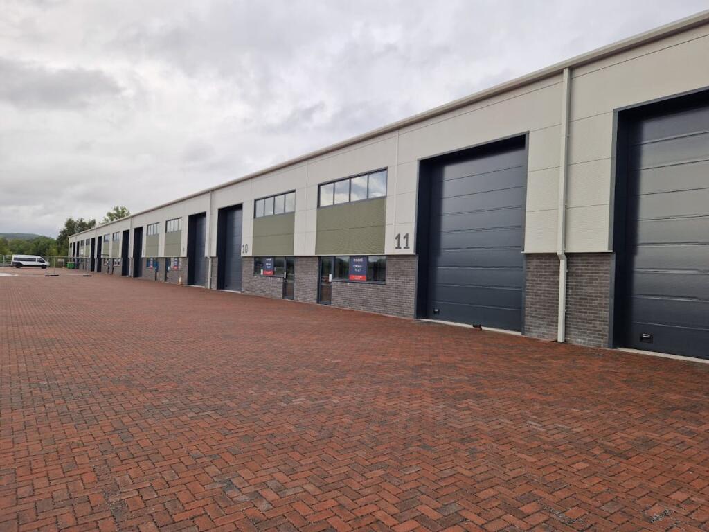 Storage facility to lease in Yalding Enterprise Park, Hampstead Lane ...