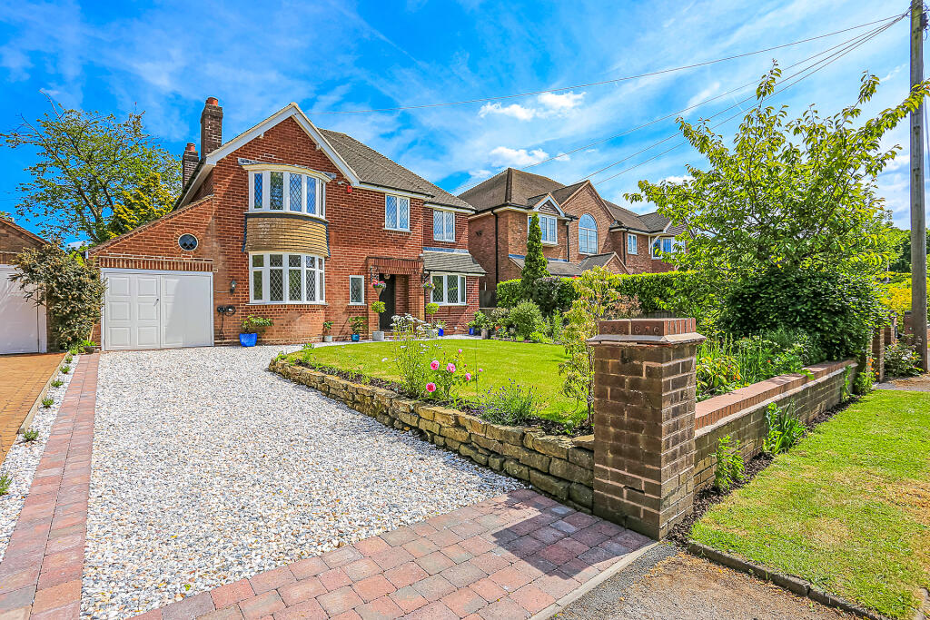 4 bedroom detached house for sale in Skip Lane, Walsall, WS5
