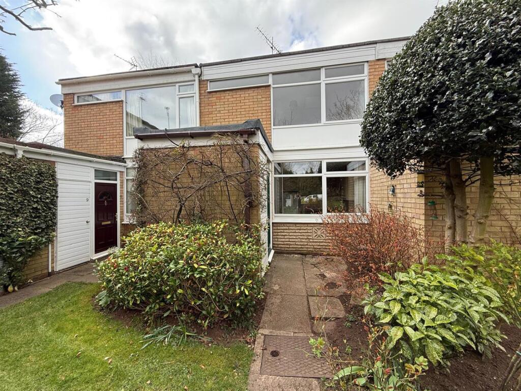 3 bedroom terraced house for sale in The Brake, Hagley, Stourbridge ...