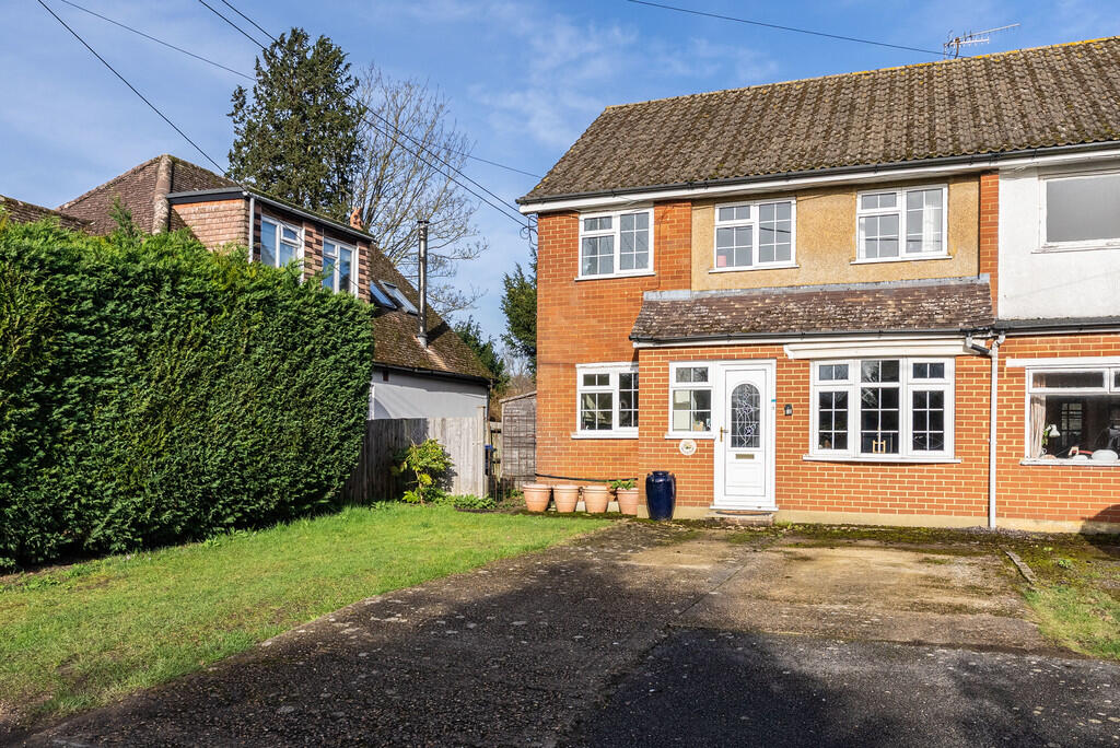 3 bedroom semi-detached house for sale in The Borough, Brockham, RH3