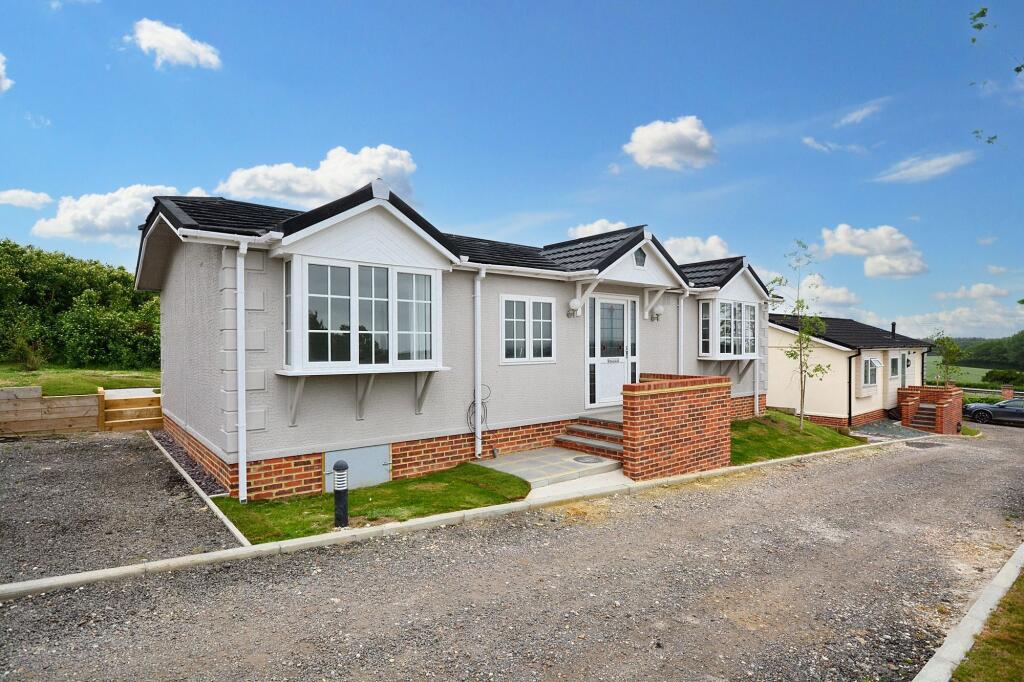 2 bedroom park home for sale in Yew Tree Park Home, Charing, TN27