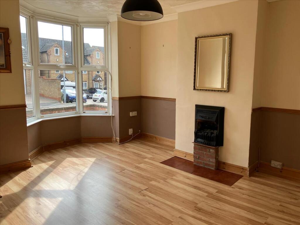 3 bedroom terraced house for sale in Clare Street, Raunds ...