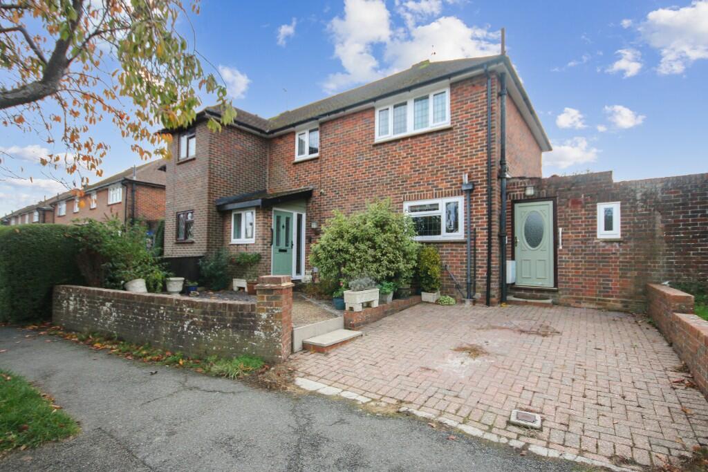 4 bedroom semi-detached house for sale in School Lane, East Grinstead ...