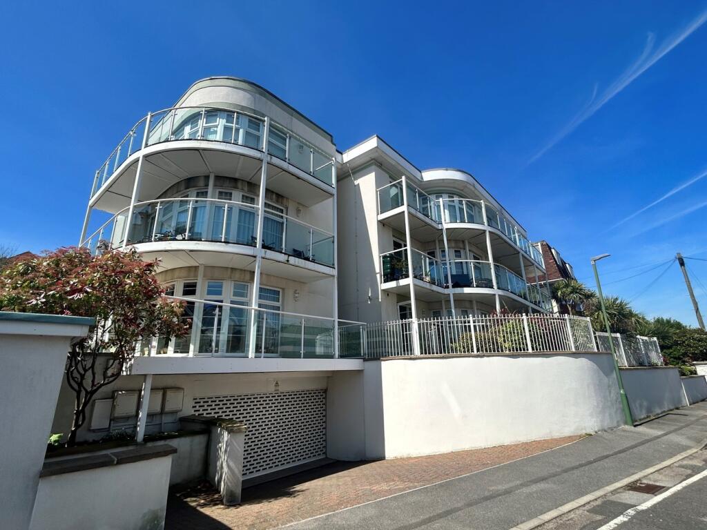 2 bedroom apartment for sale in Studland Road, ALUM CHINE, BH4