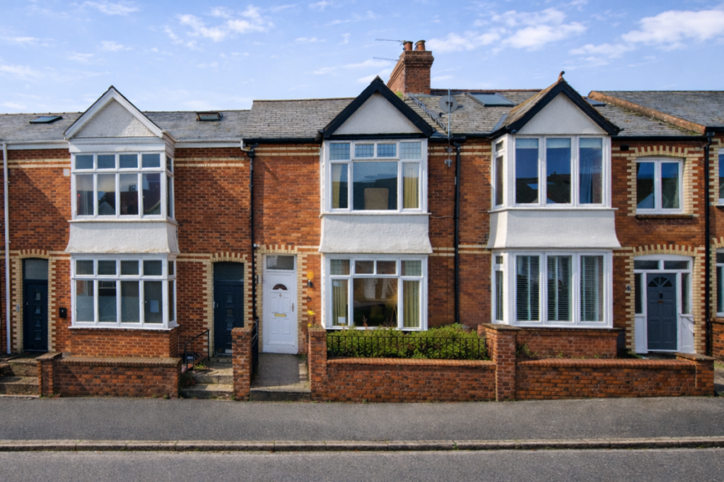 3 bedroom terraced house for sale in Lower Avenue, Exeter, EX1