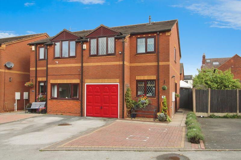 3 bedroom semi-detached house for sale in Brookland Grove, Walsall Wood ...