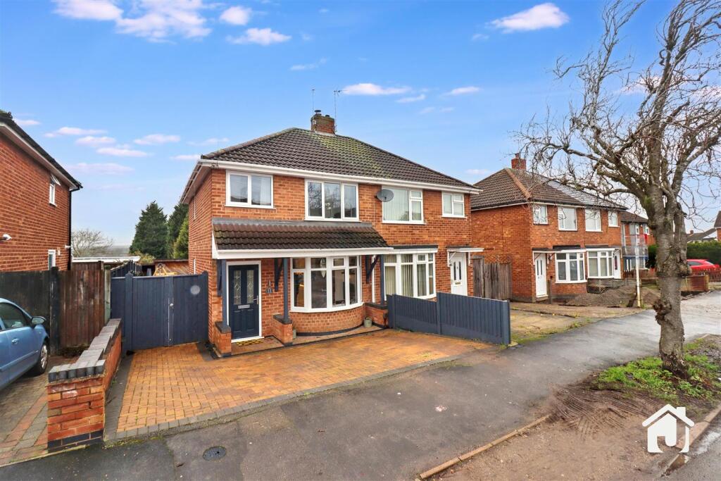 3 bedroom semi-detached house for sale in Ledwell Drive, Glenfield ...