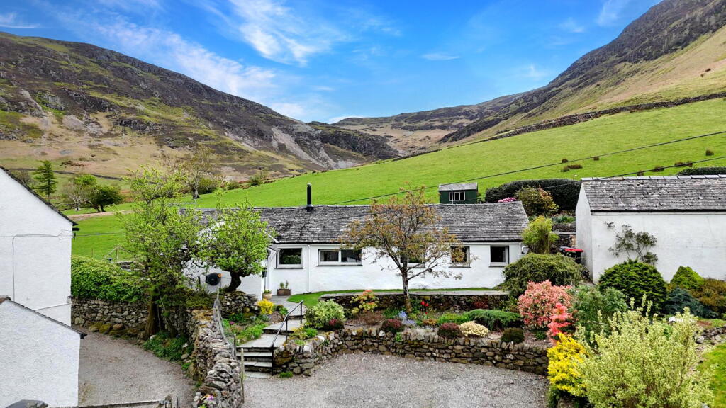 3 bedroom cottage for sale in Newlands, Keswick, CA12 5TU, CA12