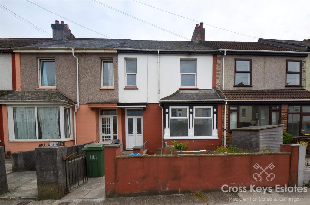 3 bedroom terraced house for sale in Old Laira Road, Laira, PL3