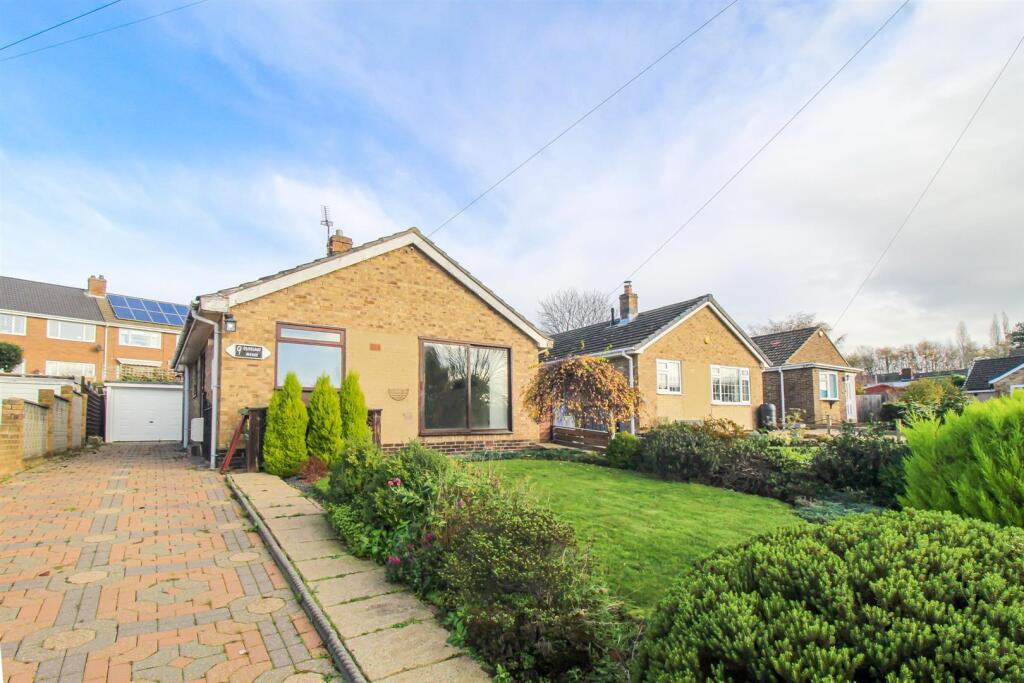 2 bedroom detached bungalow for sale in Cleveland Avenue, Lupset Park ...