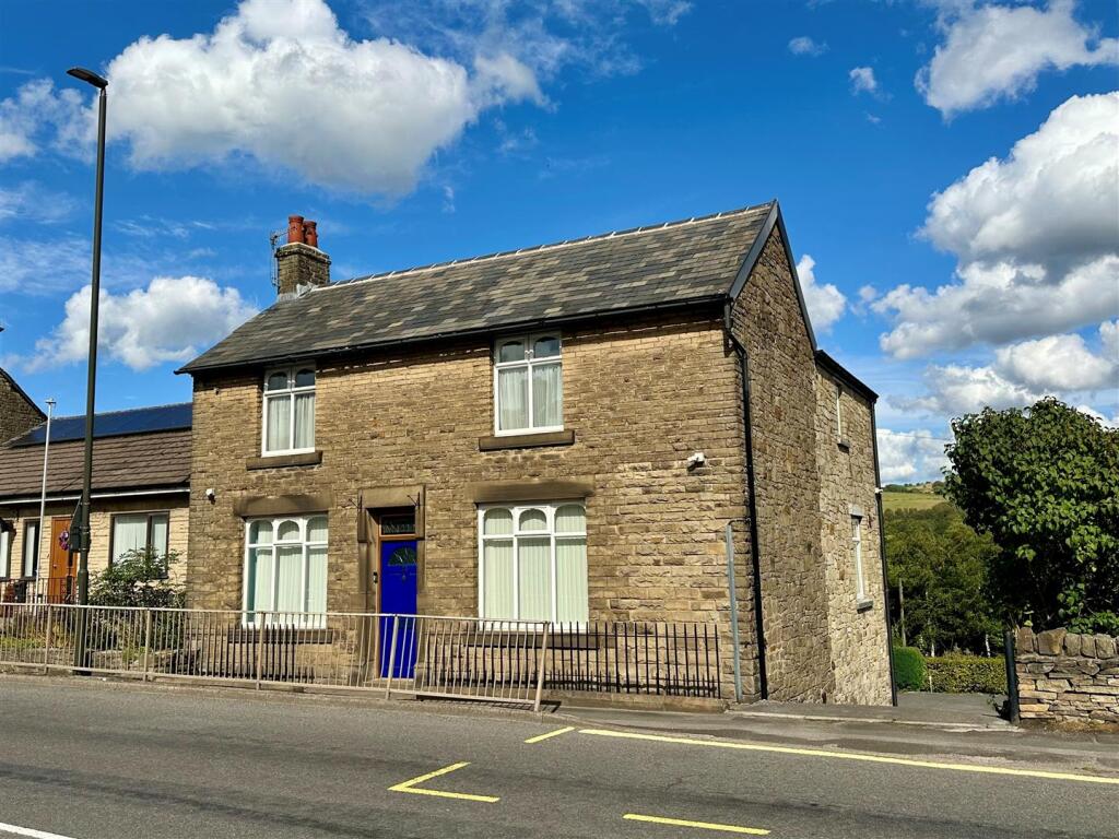 4 bedroom detached house for sale in Buxton Road, Furness Vale, High ...