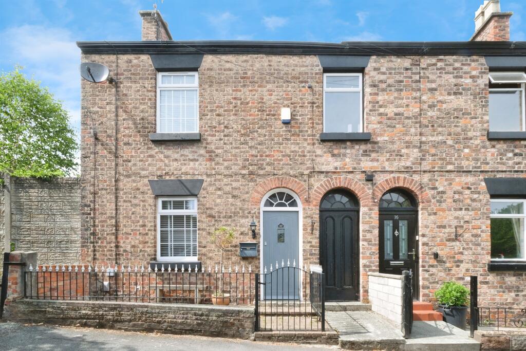 2 bedroom character property for sale in Sandfield Road, Liverpool, L25