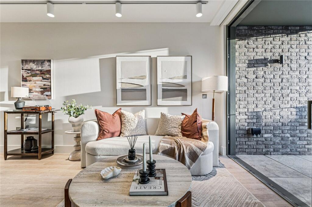 2 bedroom apartment for sale in Maud Chadburn Place, SW4