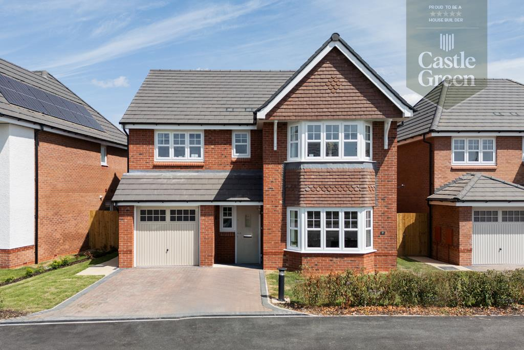 3 bedroom detached house for sale in Trevalyn Place, Rossett, Wrexham, LL12