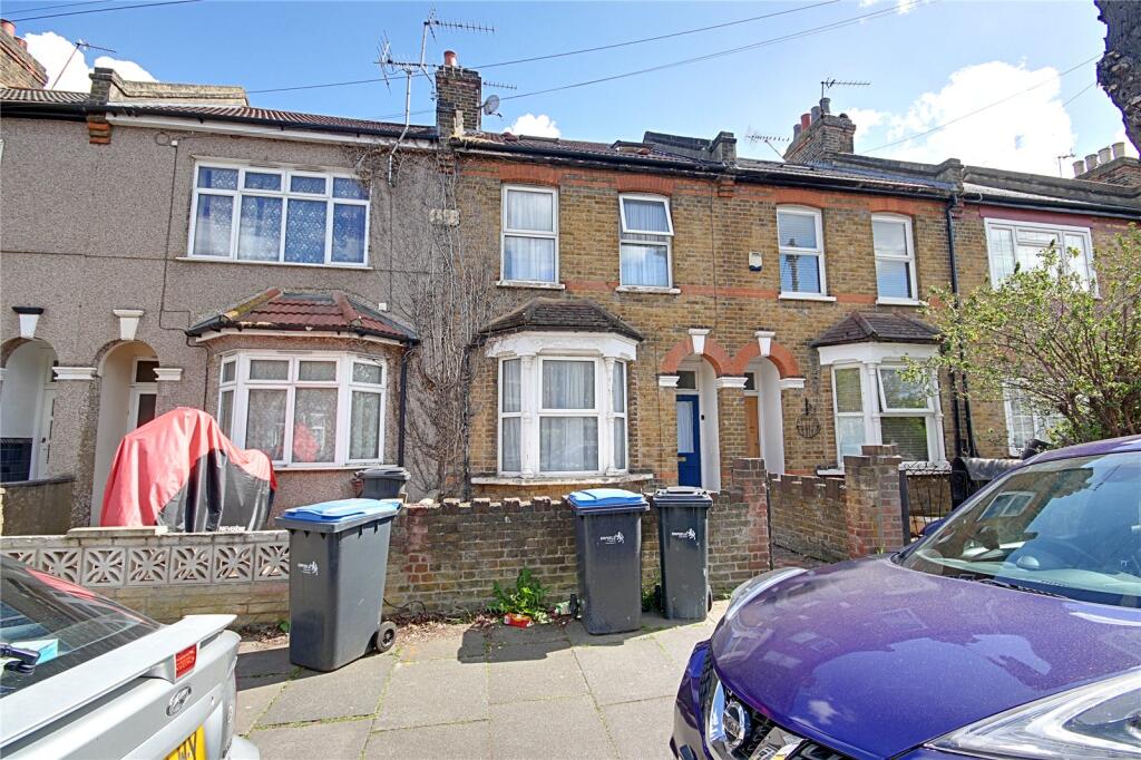 4 bedroom terraced house for sale in Titchfield Road, Enfield, EN3