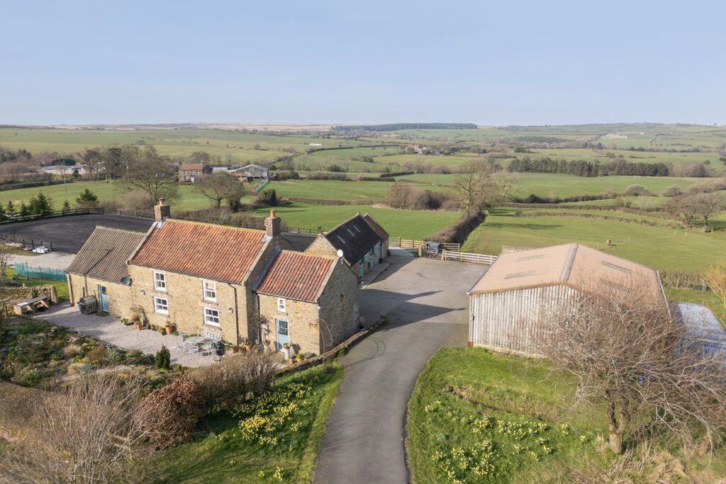 Equestrian facility for sale in Ugthorpe, Whitby, YO21