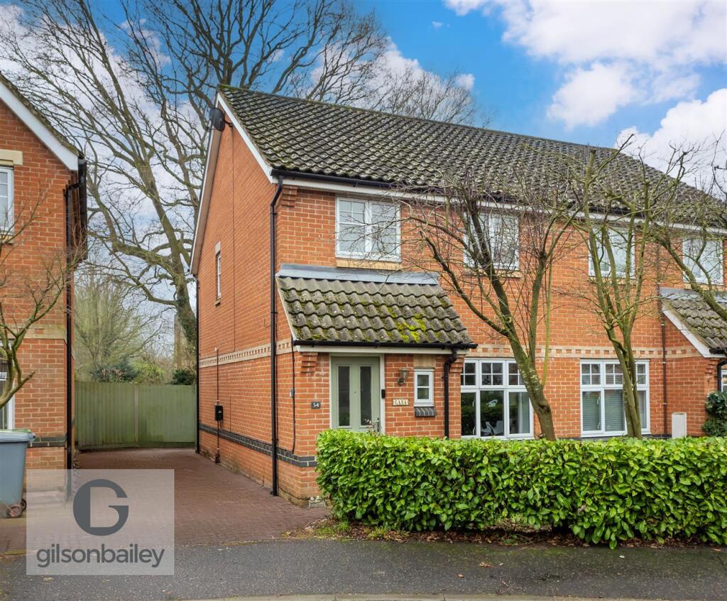 3 bedroom semi-detached house for sale in Evans Way, Old Catton, NR6