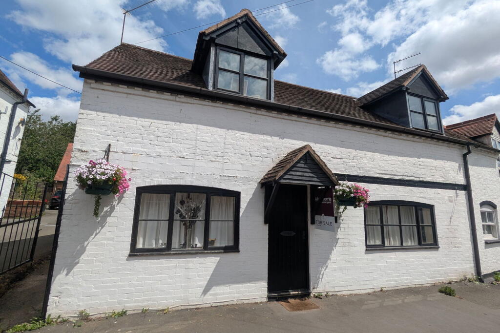 2 bedroom semi-detached house for sale in Cleaver Cottage, 25 The ...
