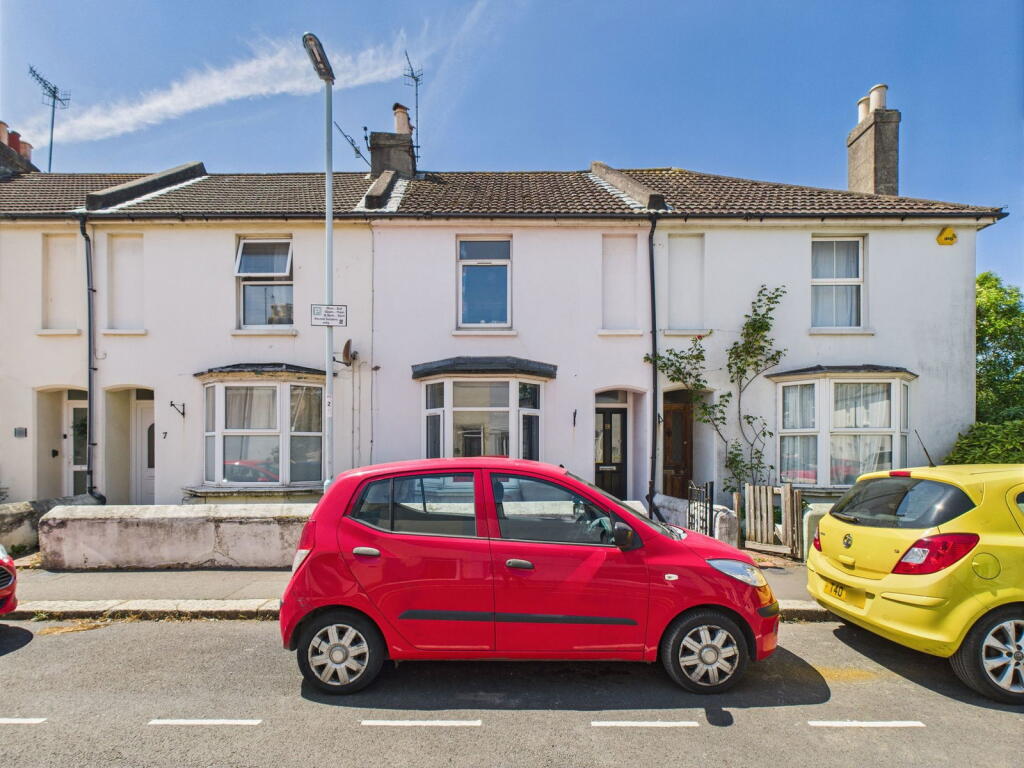 2 bedroom terraced house for sale in Dagmar Street, Worthing BN11 1LA, BN11